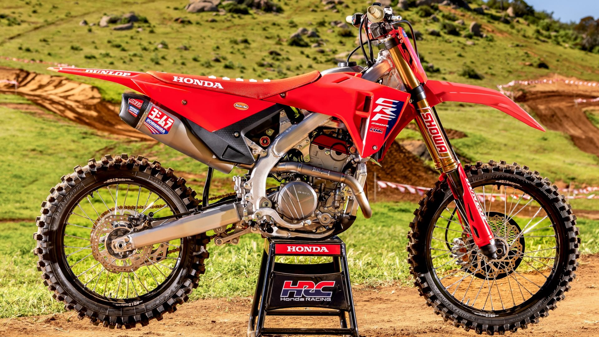 Honda's 2025 CRF Motorcycle Lineup: Off-Road Excellence - Gearhead Daily
