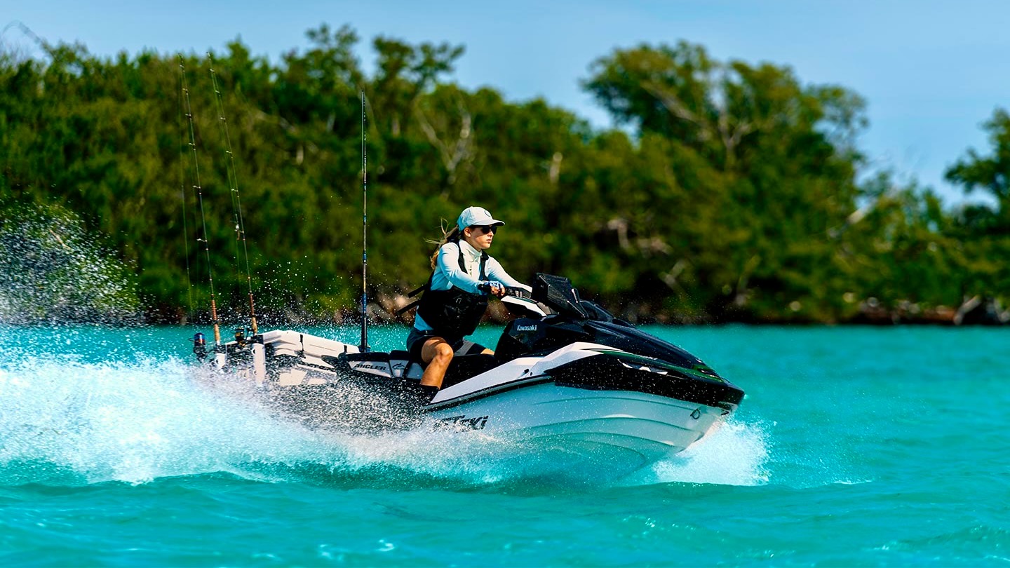 Redefining Fishing: 2025 Kawasaki Jet Ski® Ultra 160LX-S Angler ...