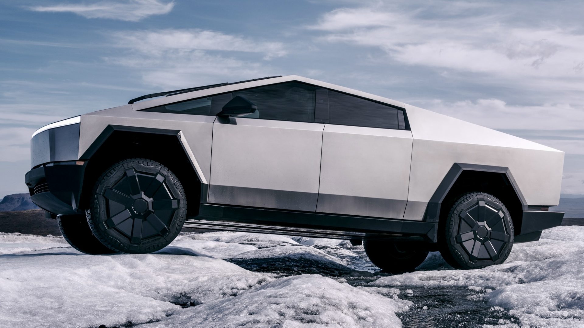 Tesla's Cybertruck Now Available for Lease - Gearhead Daily
