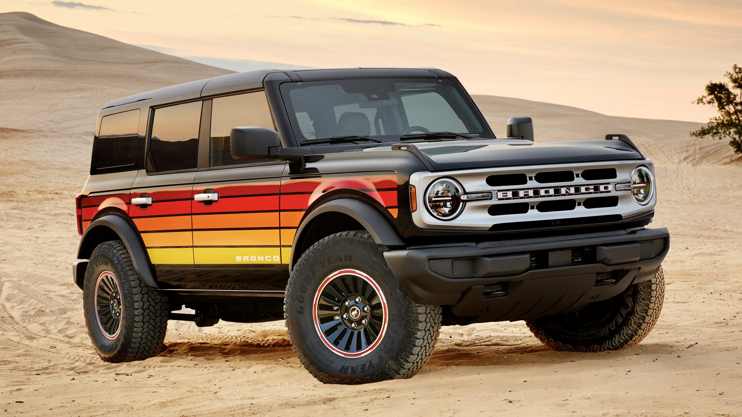 2025 Ford Bronco: Style, Comfort, and Off-Road Performance - Gearhead Daily