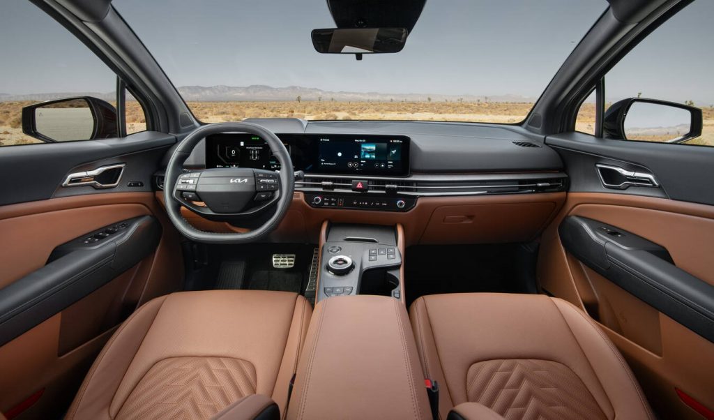 Kia Debuts Revised 2026 Sportage Lineup At LA Auto Show - Gearhead Daily