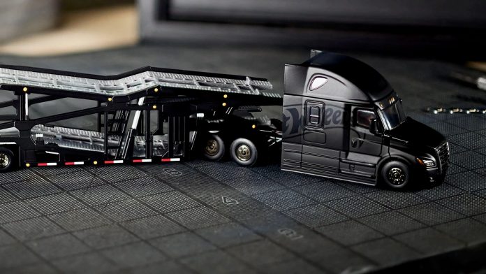 Hot Wheels Elite 64 Freightliner Cascadia